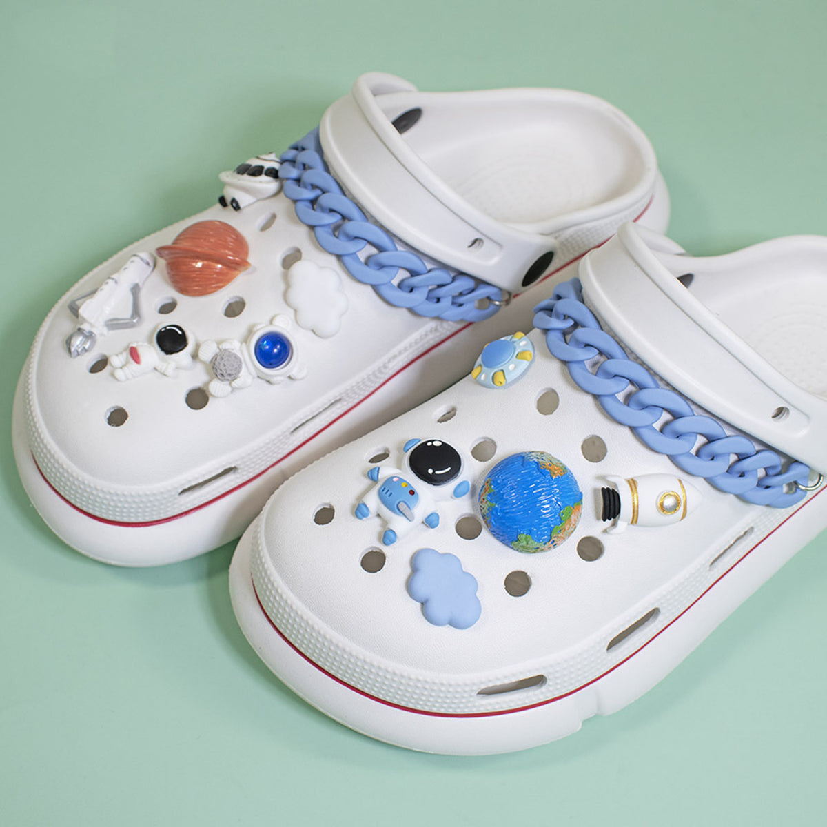 Clog Sandal Charms Shoes Pins for Crocs - Astronaut – HEARTDECO